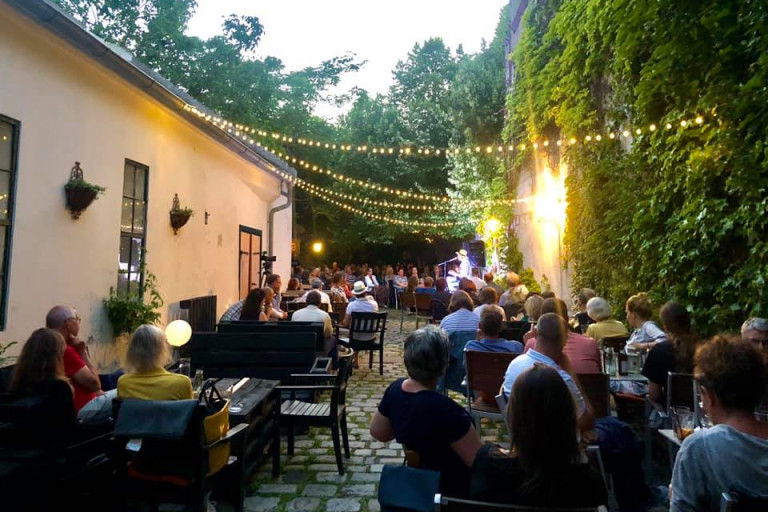Die 8 besten Bars in Graz | 1000things