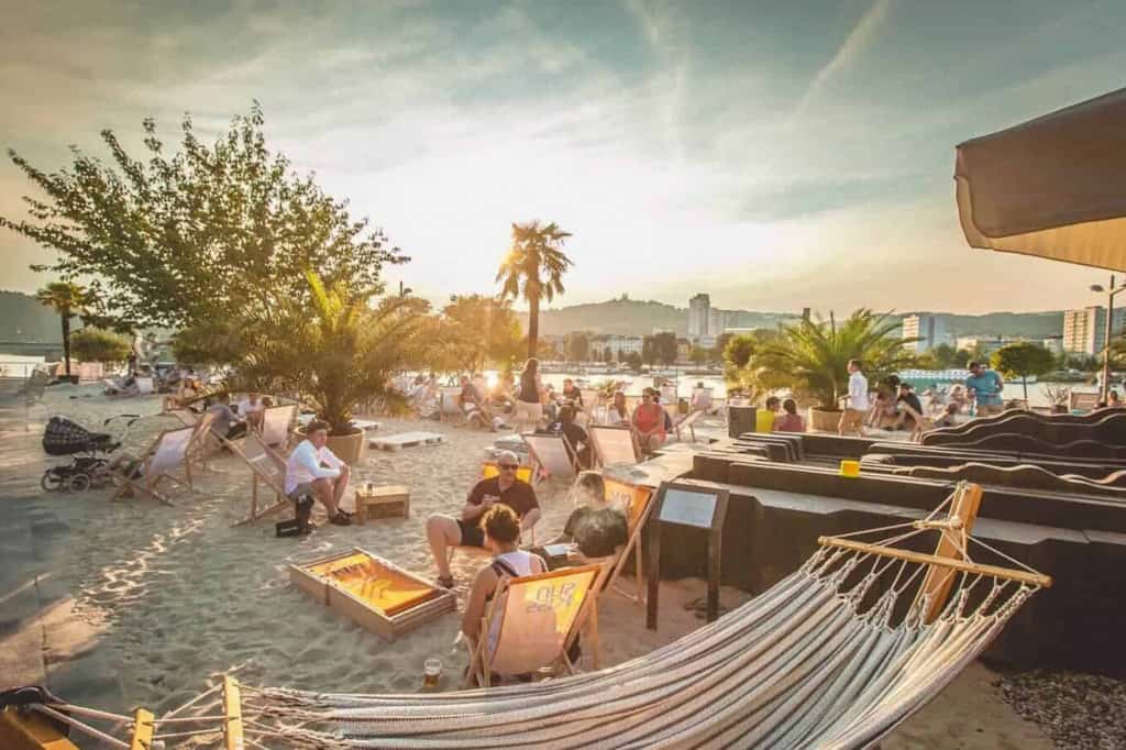 Die 12 besten Bars in Linz | 1000things