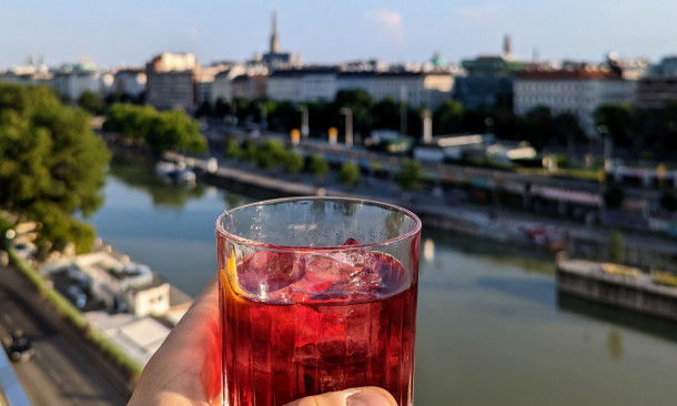 Die schönsten Rooftop Bars in Wien | 1000things