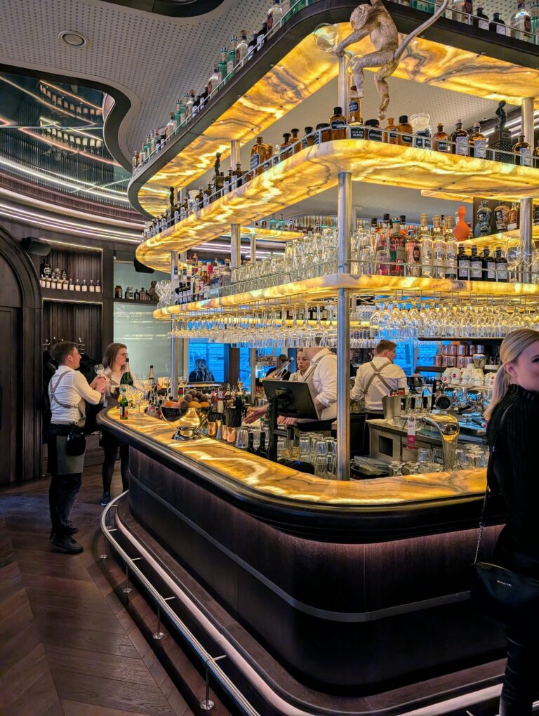 Das Kleinod eröffnet eine neue Bar am Ring | 1000things