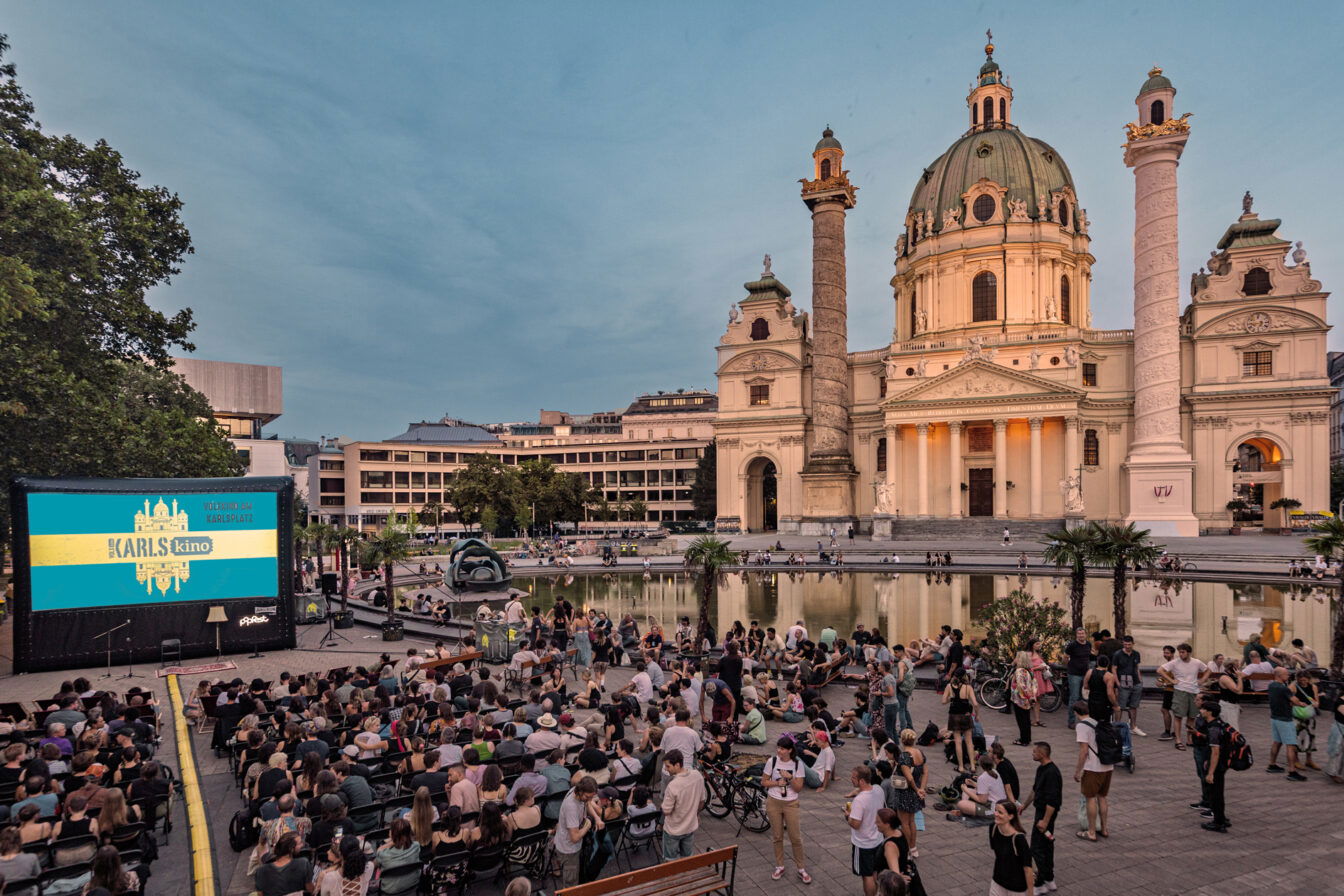 VOLXkino Wien: Diese kostenlosen Kinoabende stehen 2026 an | 1000things