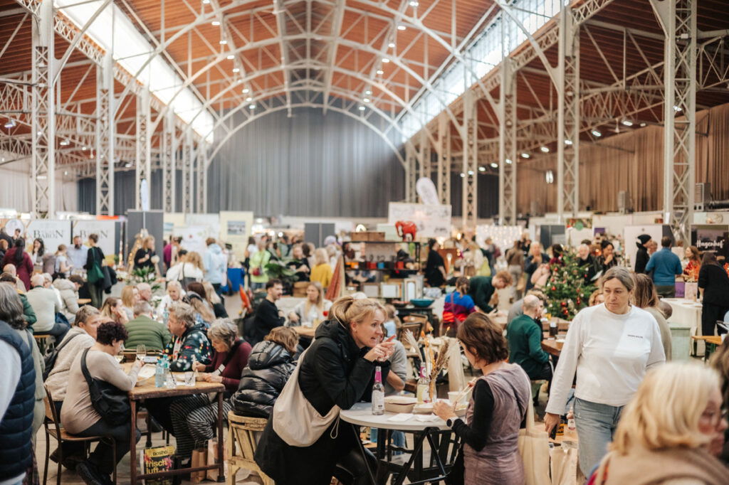 Edelstoff-Designmarkt: Bald gibt's edle Design-Stücke in Wien | 1000things