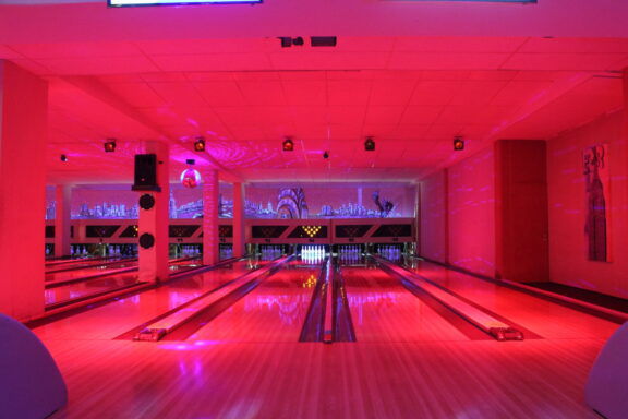 Bowling in München: Die besten Bowlingbahnen & Locations | 1000things