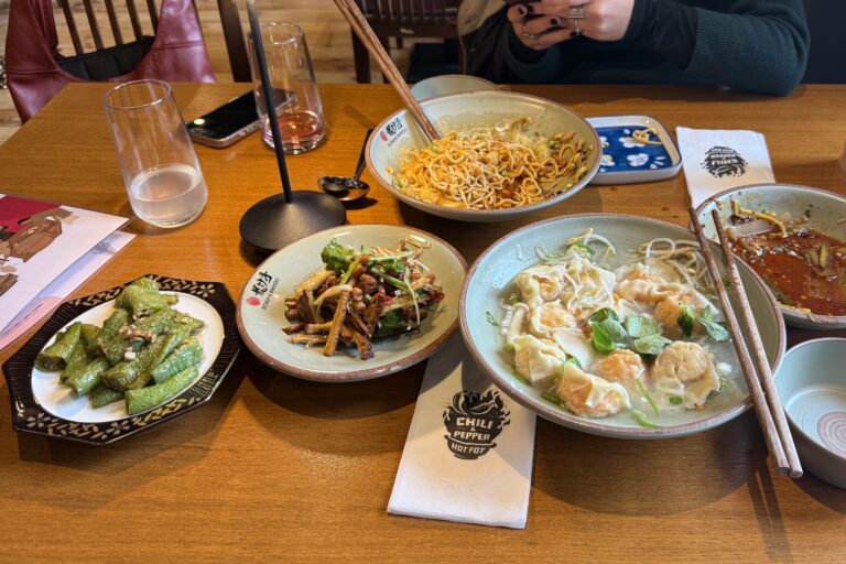 Das Bootshaus an der Alten Donau: So schmeckt’s im Glashaus | 1000things