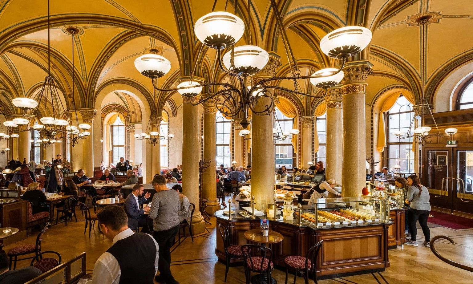 Die schönsten traditionellen Kaffeehäuser in Wien | 1000things