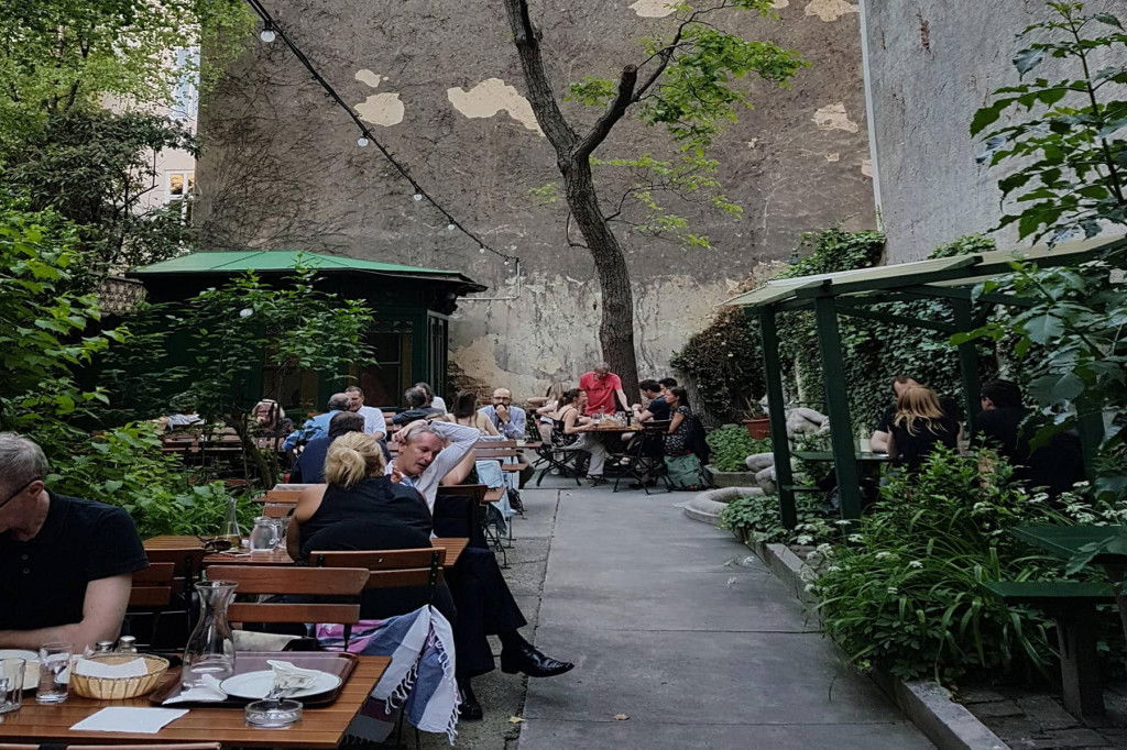 Neueröffnung in Wien: Club LUCIA in den Stadtbahnbögen | 1000things